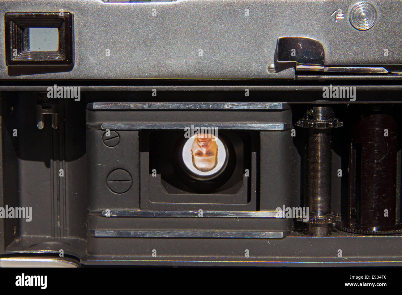 open analog camera Stock Photo - Alamy