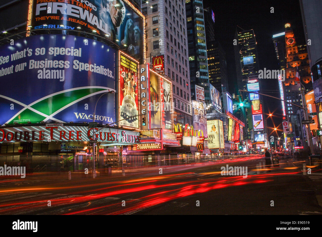 New York's Times Square 2006 Stock Photo - Alamy