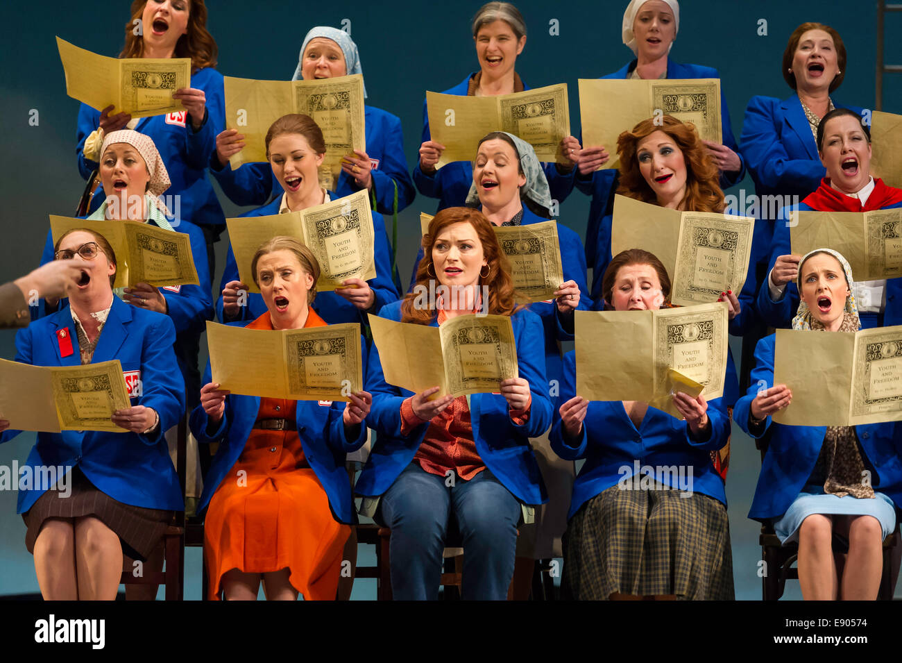 Female singers from hi-res stock photography and images - Alamy