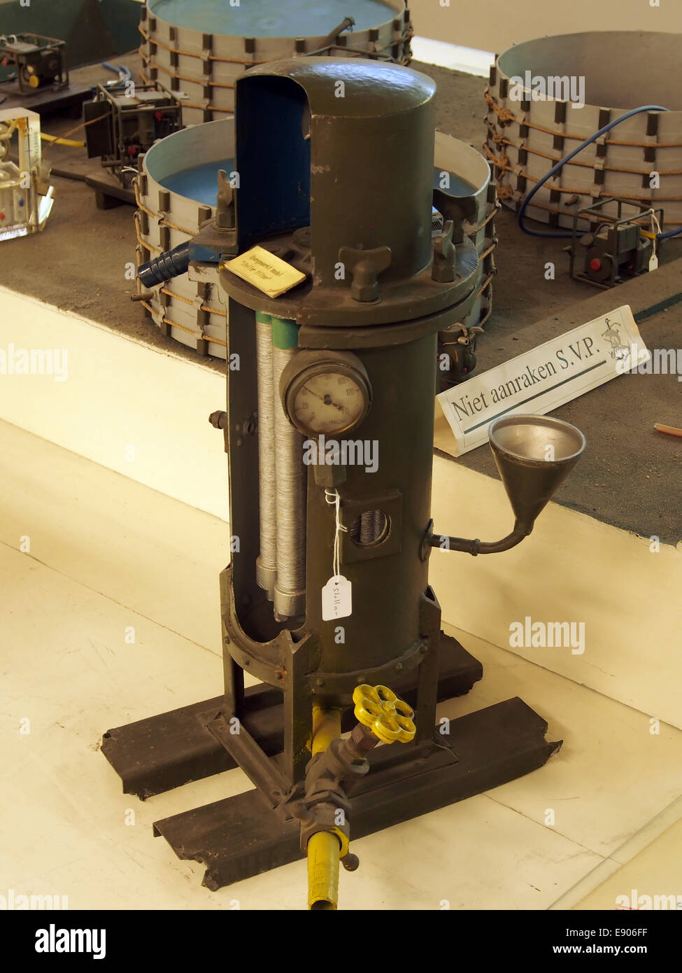 An open model of a Stellar filter displayed at the Geniemuseum in Vught ...