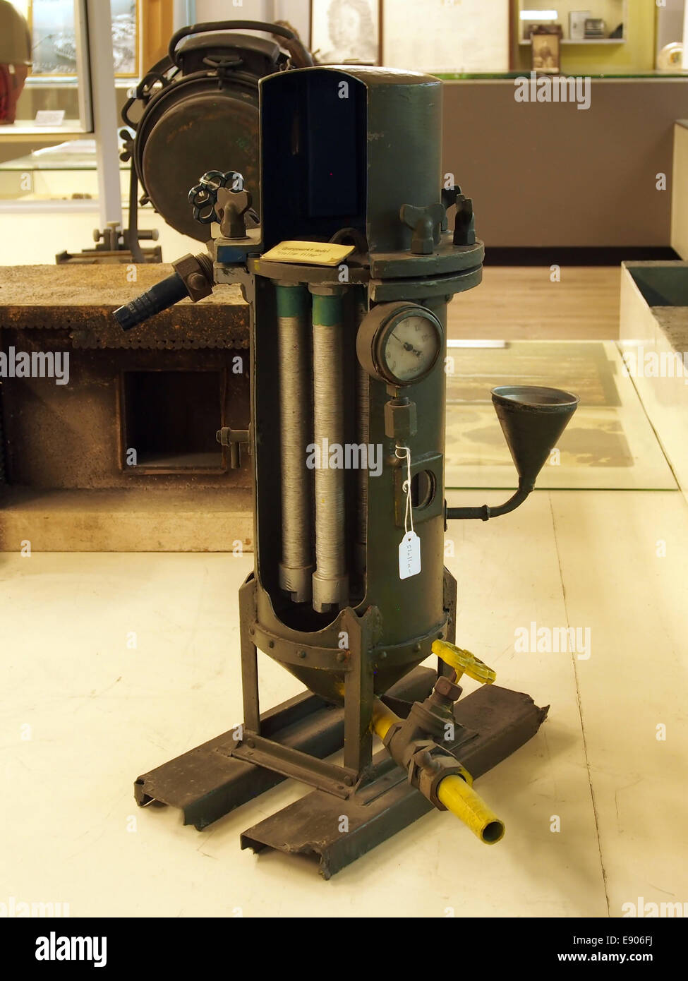 An open model of a Stellar filter on display at the Geniemuseum in ...