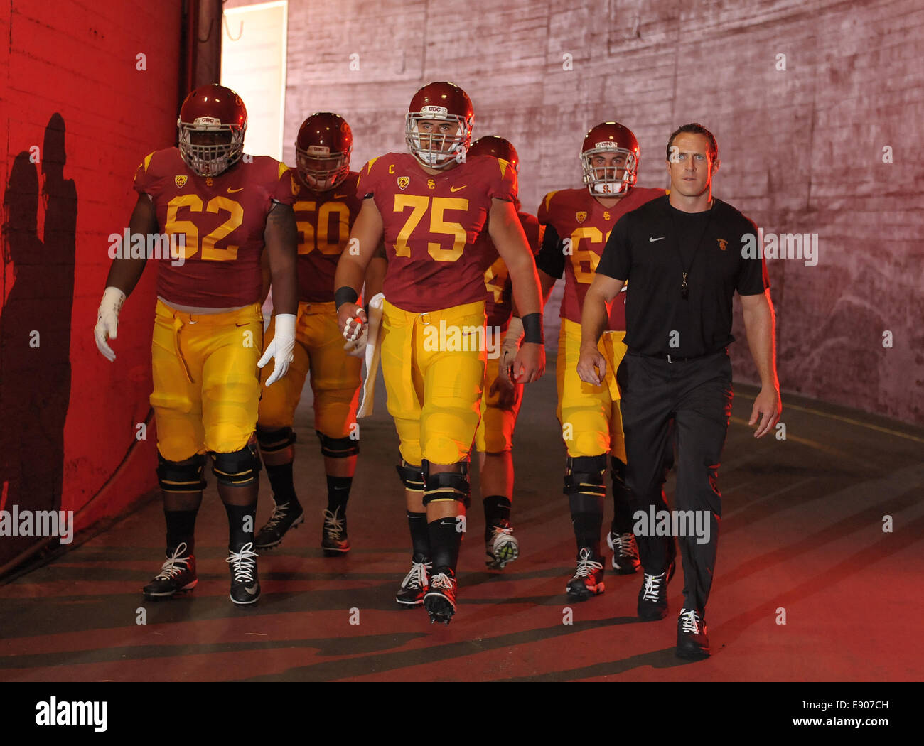 August 30, 2014, Los Angeles, CA... USC Trojans center (75) Max Tuerk ...