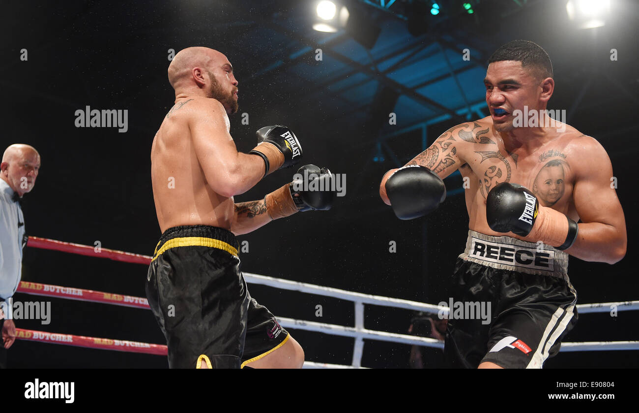 Auckland, New Zealand. 16th Oct, 2014. Reece Papuni knocks down Sam ...