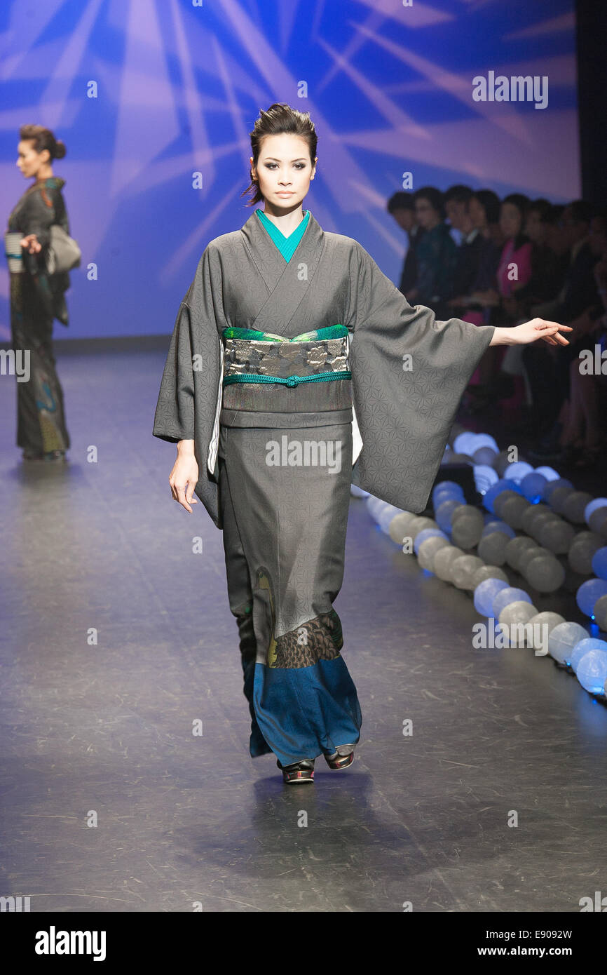 Tokyo, Japan. 16th Oct, 2014. JOTARO SAITO Spring/Summer 2015 - Tokyo ...