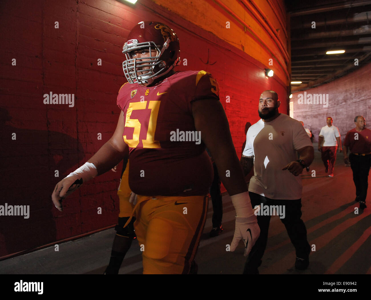 August 30, 2014, Los Angeles, CA...USC Trojans offensive guard (51 ...