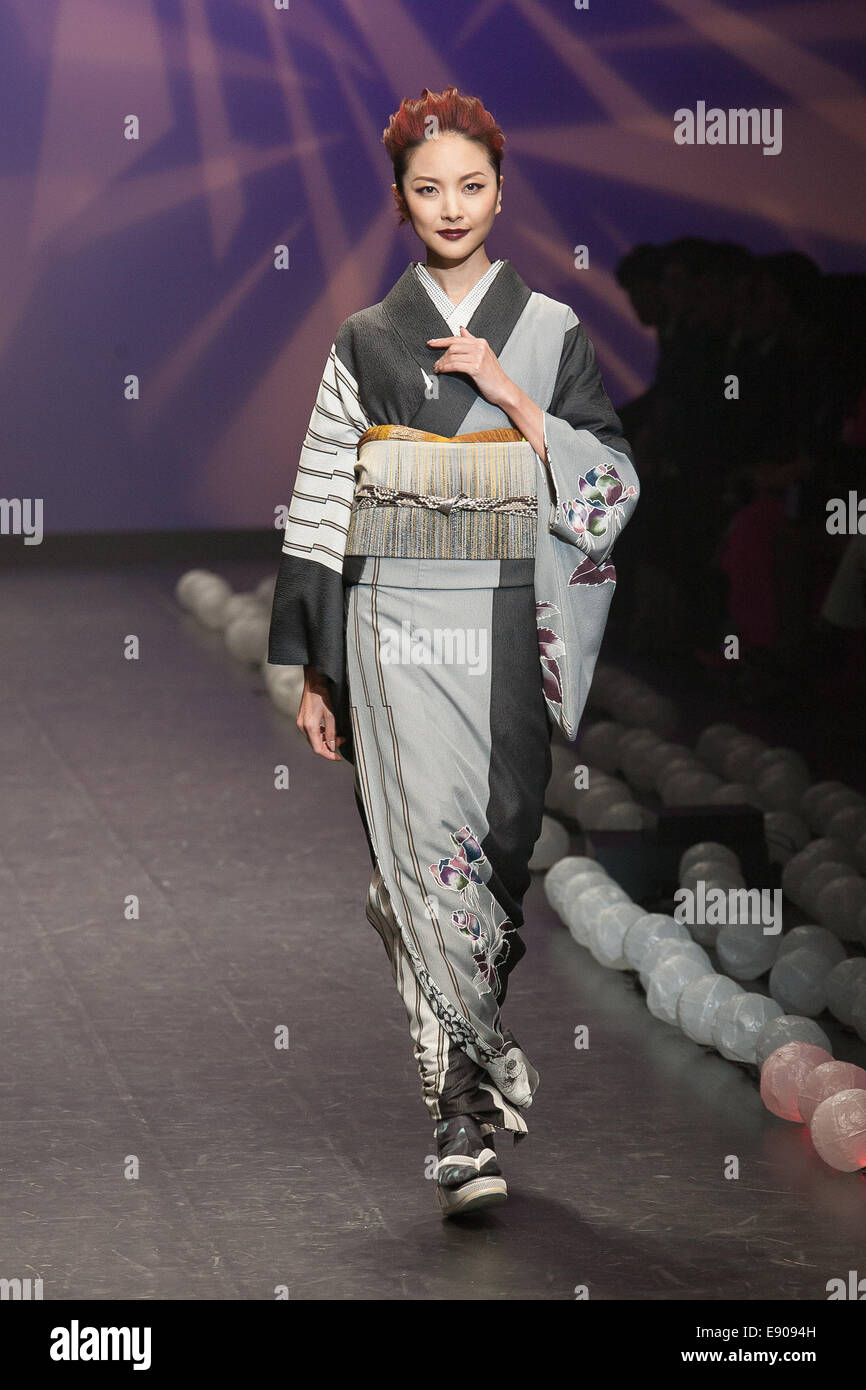 Tokyo, Japan. 16th Oct, 2014. JOTARO SAITO Spring/Summer 2015 - Tokyo ...
