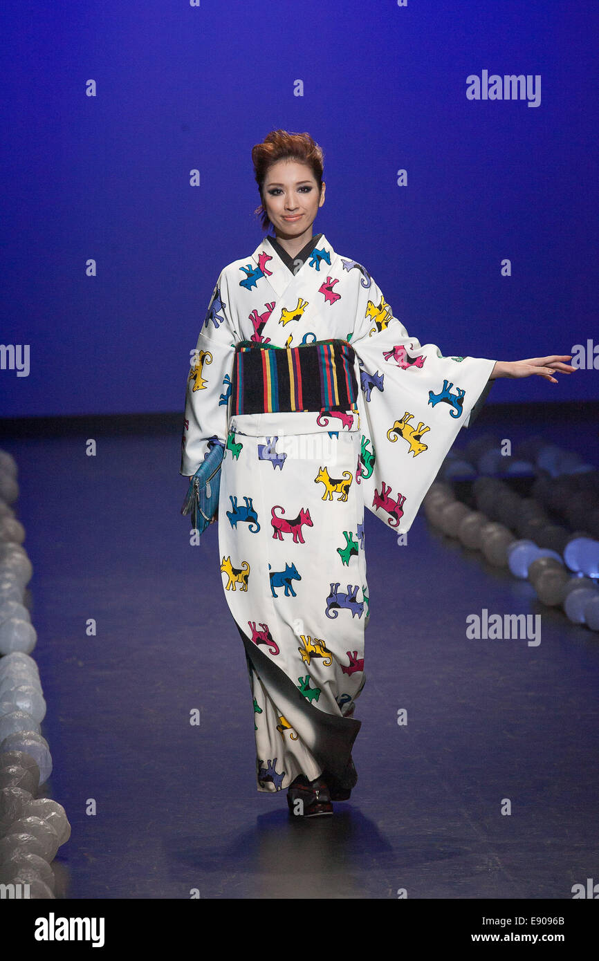 Tokyo, Japan. 16th Oct, 2014. JOTARO SAITO Spring/Summer 2015 - Tokyo ...