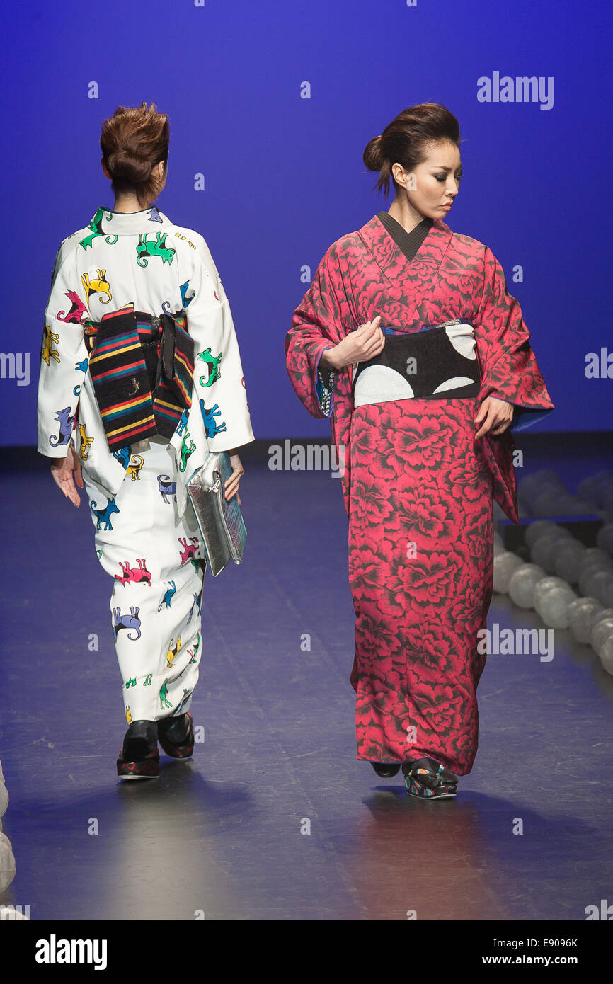 Tokyo, Japan. 16th Oct, 2014. JOTARO SAITO Spring/Summer 2015 - Tokyo ...
