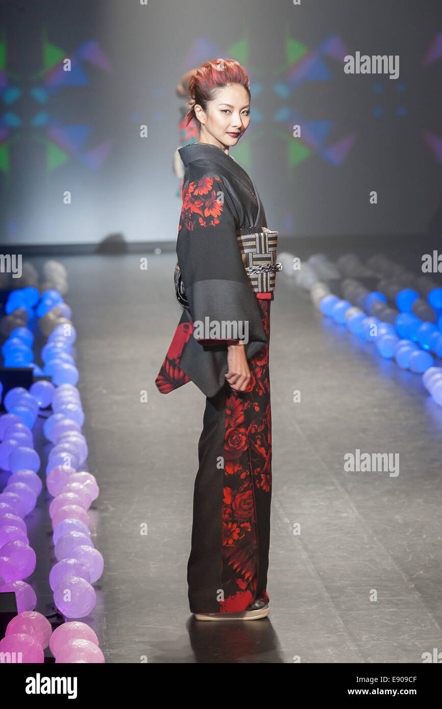 Tokyo, Japan. 16th Oct, 2014. JOTARO SAITO Spring/Summer 2015 - Tokyo ...