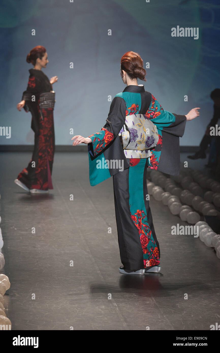 Tokyo, Japan. 16th Oct, 2014. JOTARO SAITO Spring/Summer 2015 - Tokyo ...