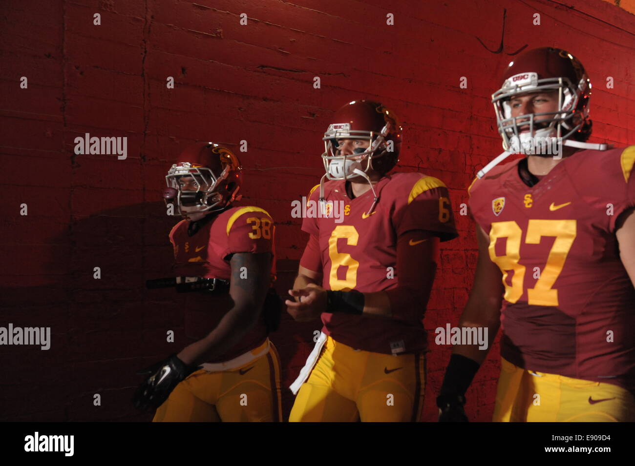 August 30, 2014, Los Angeles, CA...USC Trojans quarterback (6) Cody ...