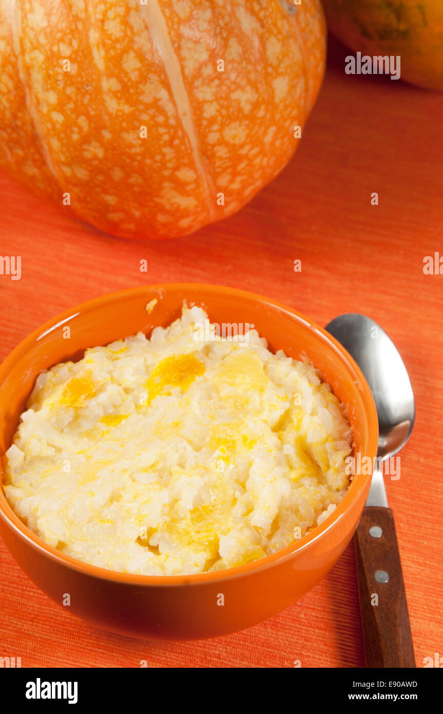 Rice kasha with pumpkin in a ceramic bowl Stock Photo - Alamy