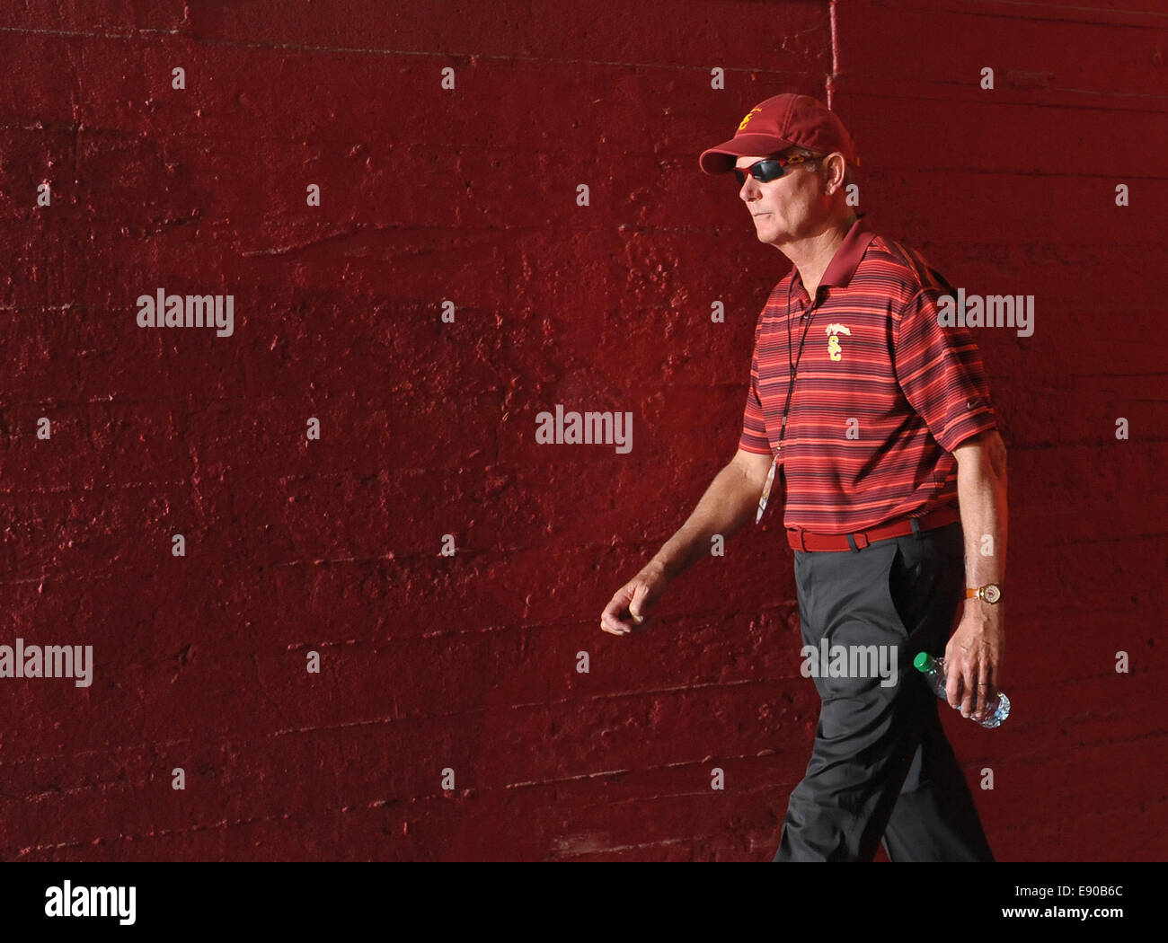 August 30, 2014, Los Angeles, CA.USC Trojans athletic director Pat ...