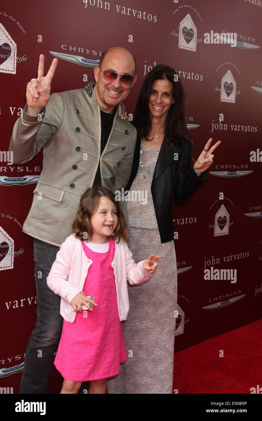 John varvatos and joyce varvatos hi-res stock photography and images ...