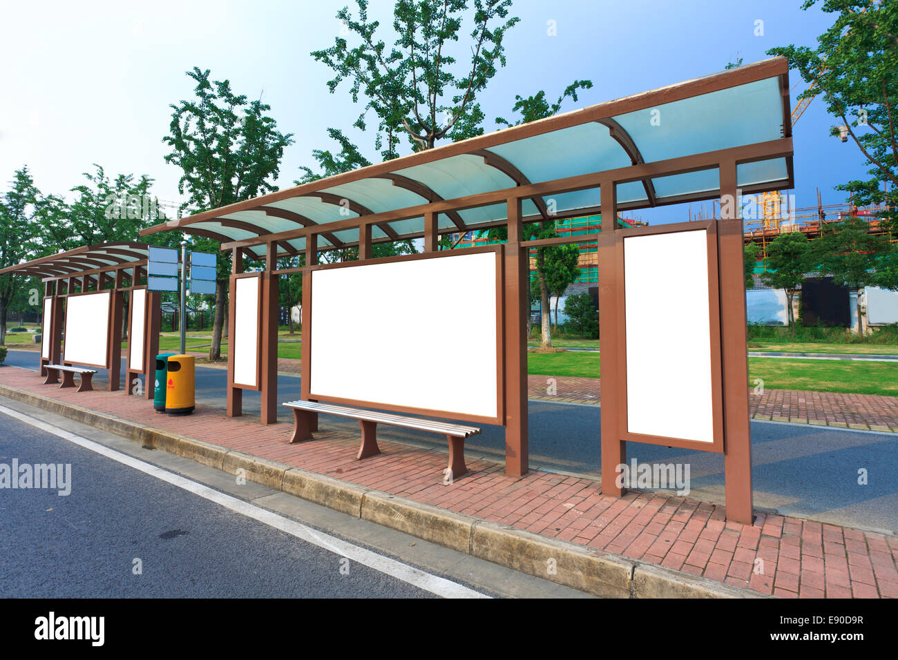 Empty bus shelter poster hi-res stock photography and images - Alamy
