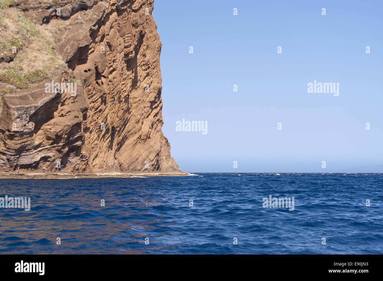 Madeira marina waves hi-res stock photography and images - Alamy