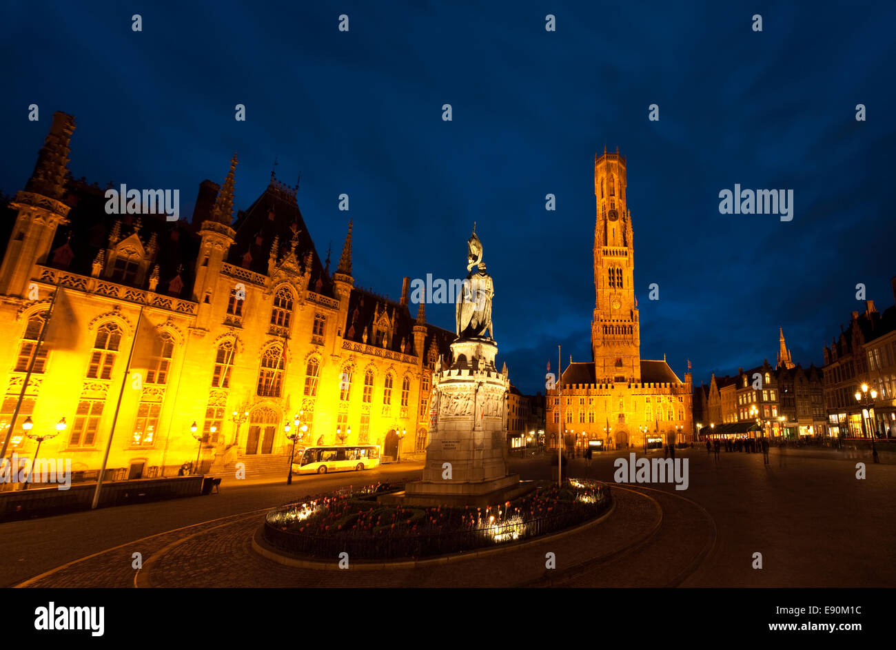 Grote Markt Brugge Night Stock Photo - Alamy