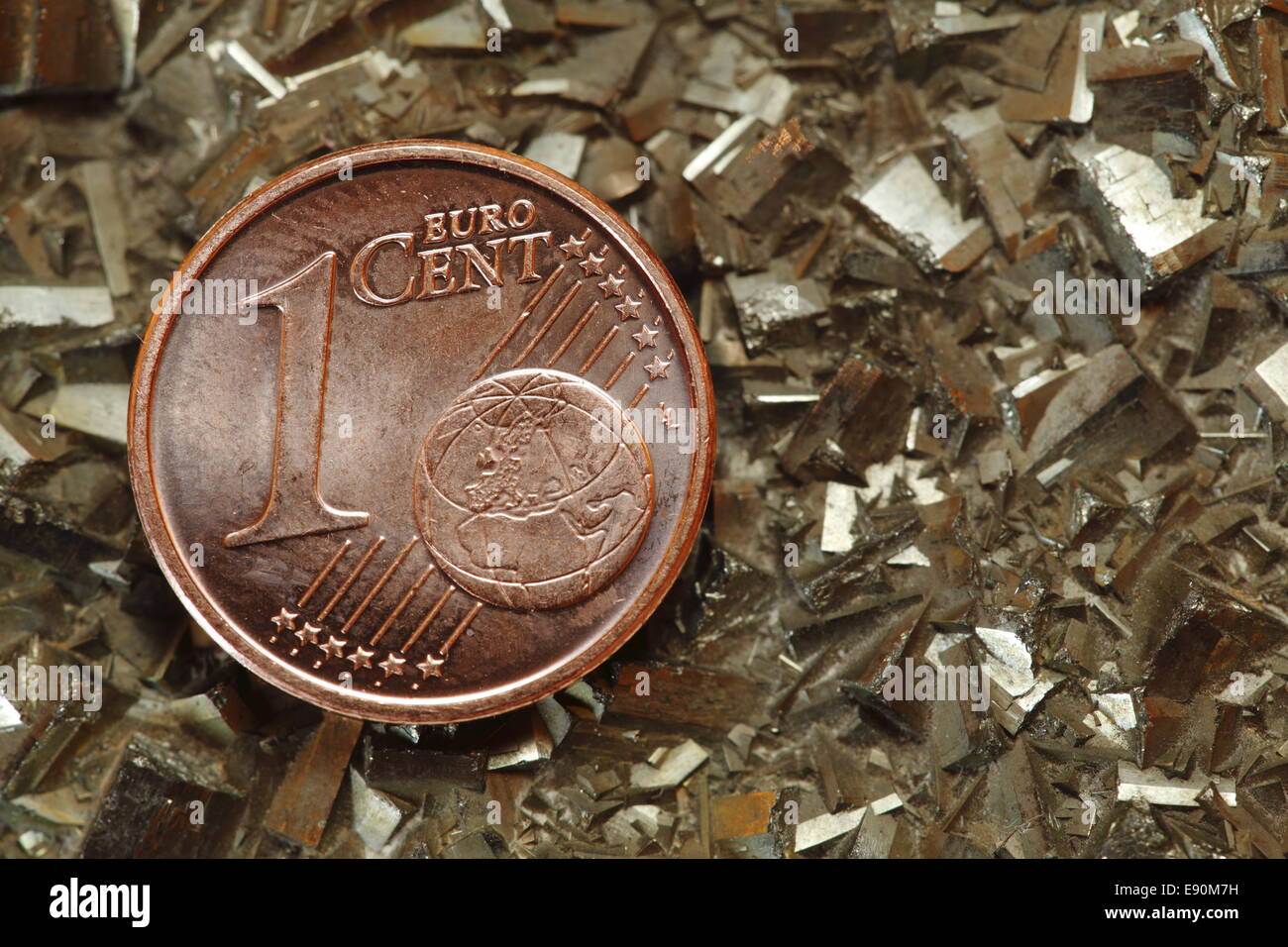 Geld einsammeln hi-res stock photography and images - Alamy