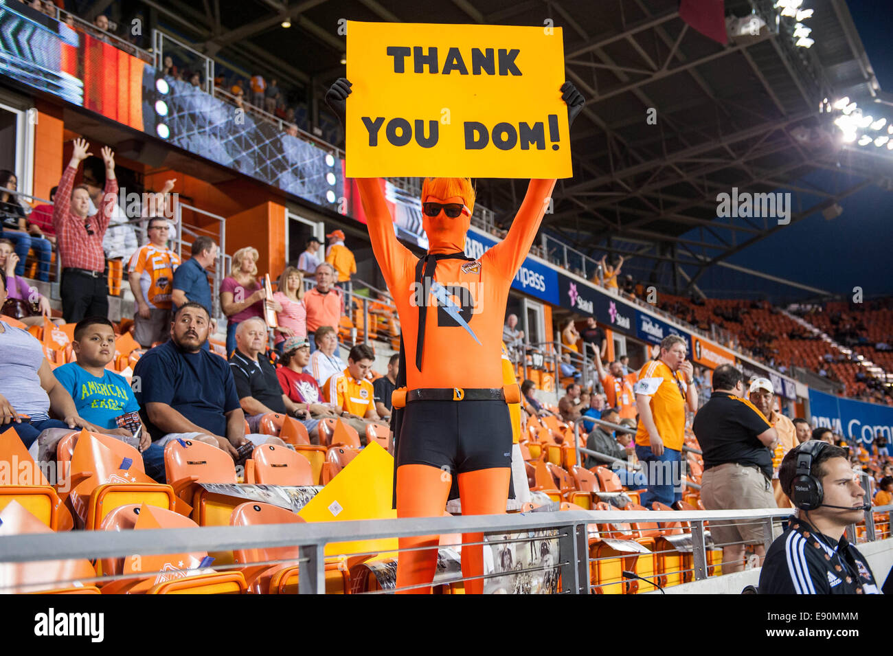 Houston, Texas, USA. 16th Oct, 2014. A Houston Dynamo fan holds up a ...
