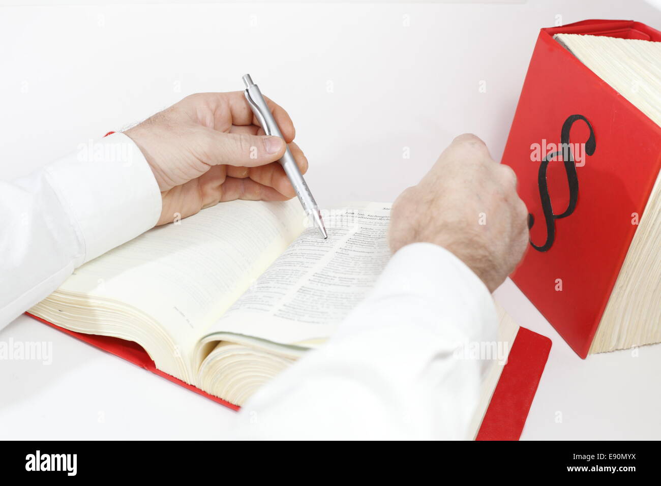 Symbol investigate hi-res stock photography and images - Alamy