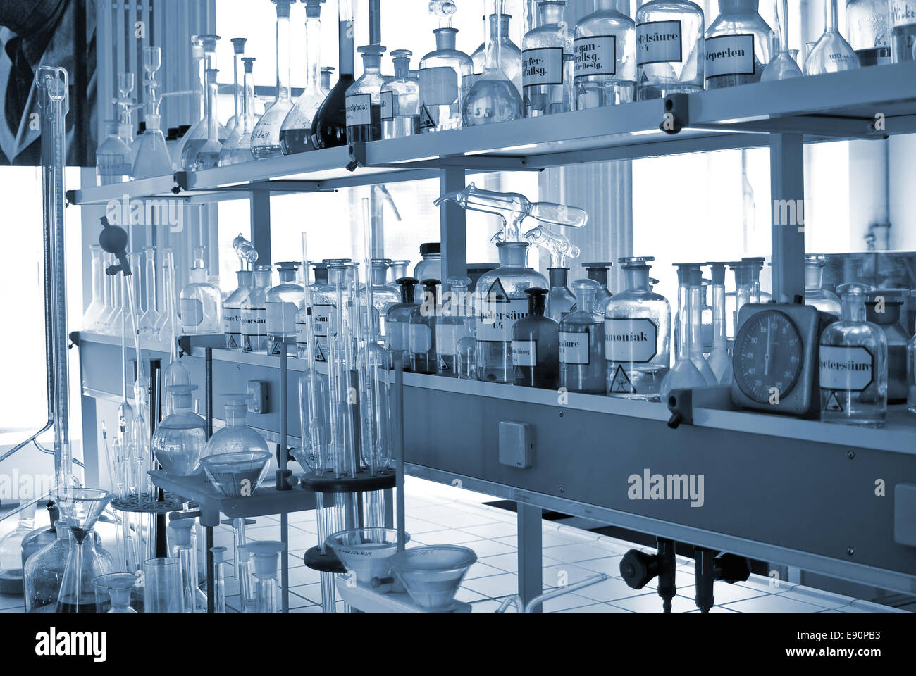 Chemical lab Stock Photo - Alamy
