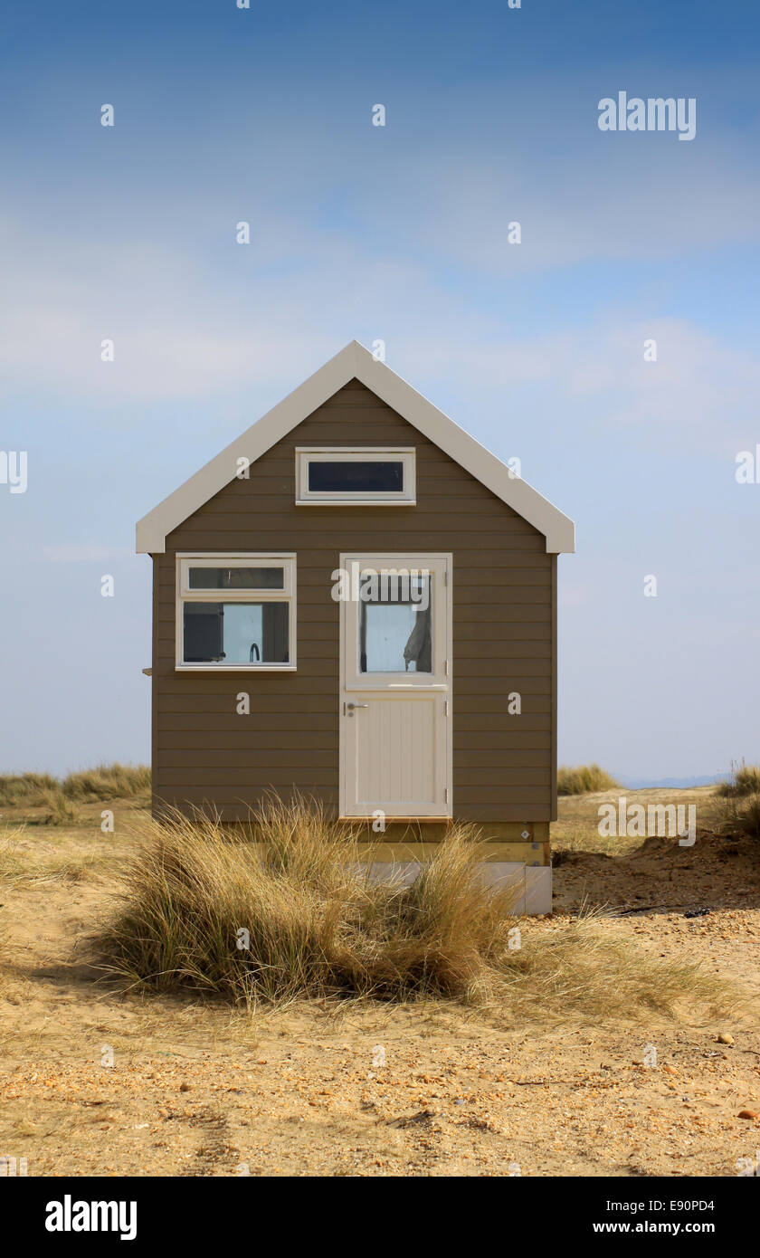 Isolated Beach Hut Stock Photo - Alamy