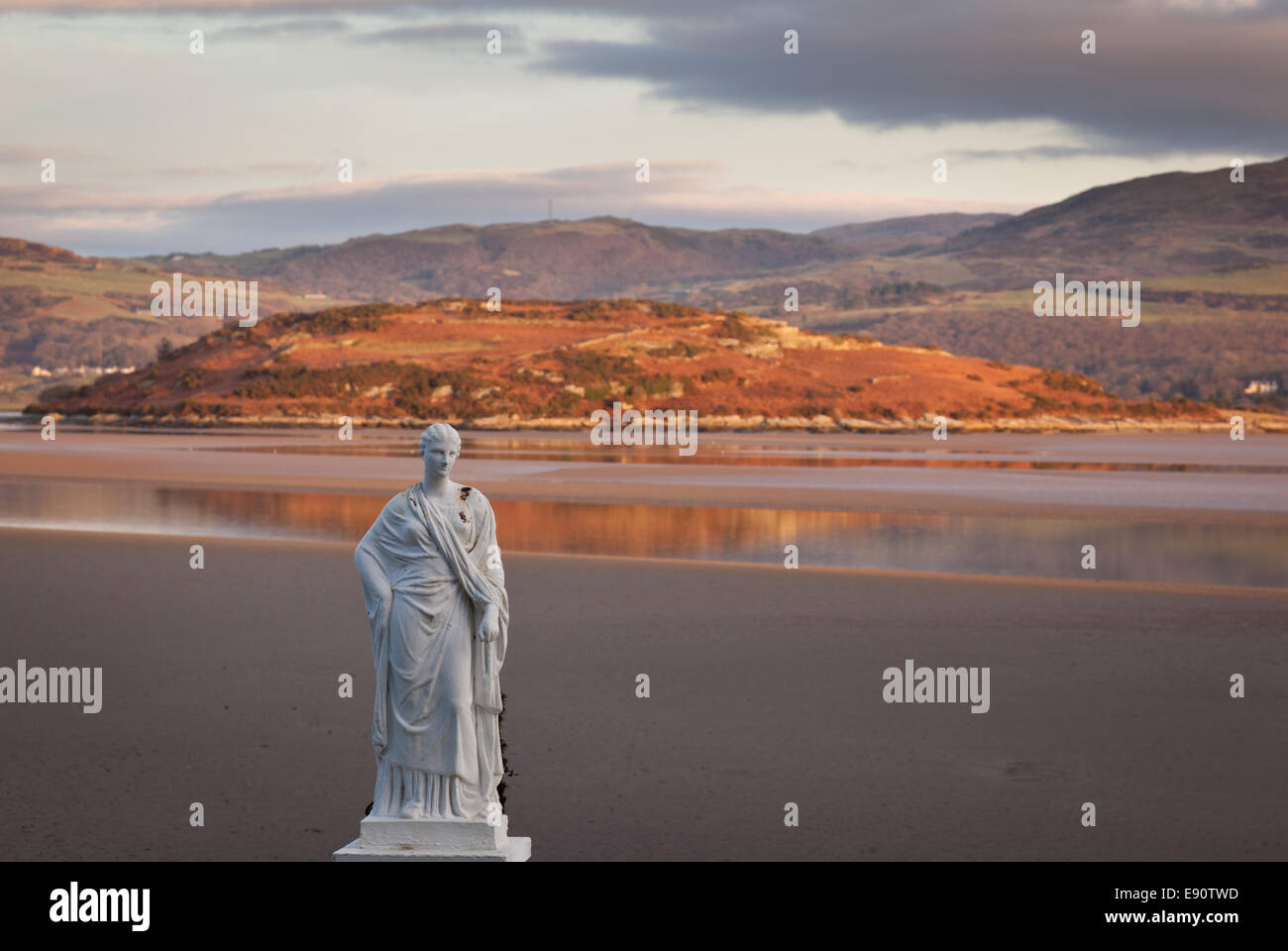 Winter scene at Portmeirion in Wales Stock Photo - Alamy