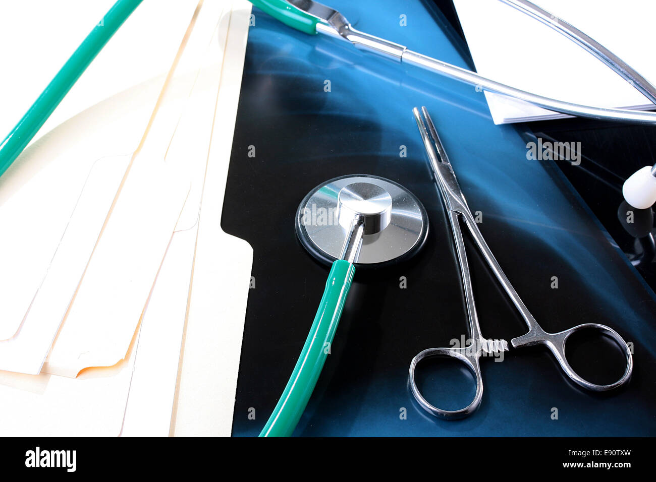 Clip bone hi-res stock photography and images - Alamy