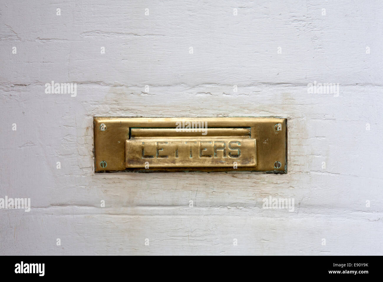 Mailbox slit hi-res stock photography and images - Alamy