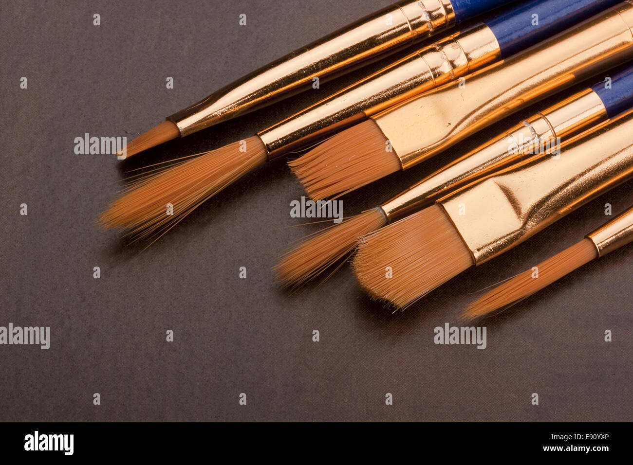 Fine brushes hi-res stock photography and images - Alamy