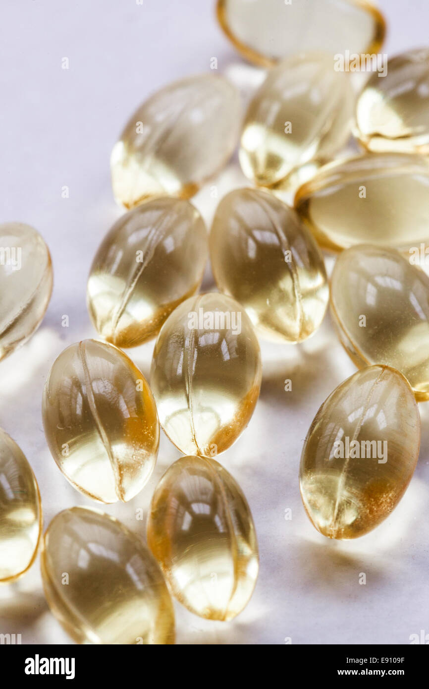 Softgel hi-res stock photography and images - Alamy