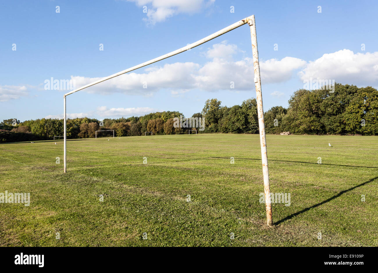 Poste de portería poste de portería hi-res stock photography and images ...