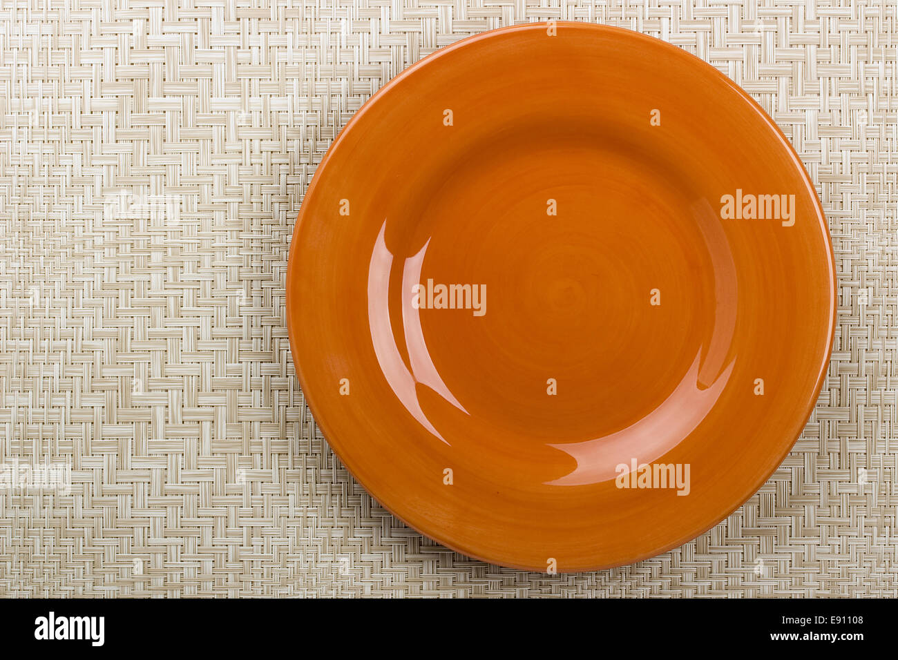 Orange ceramic plate tableware hi-res stock photography and images - Alamy