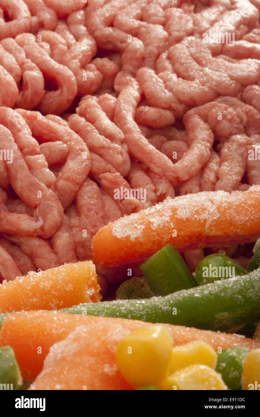 Chopped meat hi-res stock photography and images - Alamy