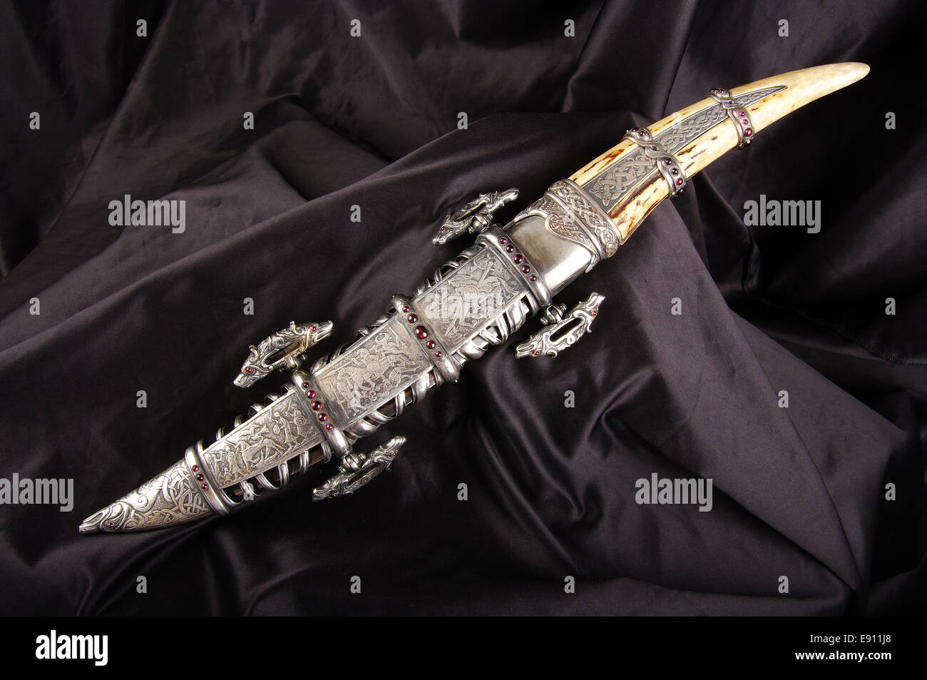 Decorative dagger hi-res stock photography and images - Alamy