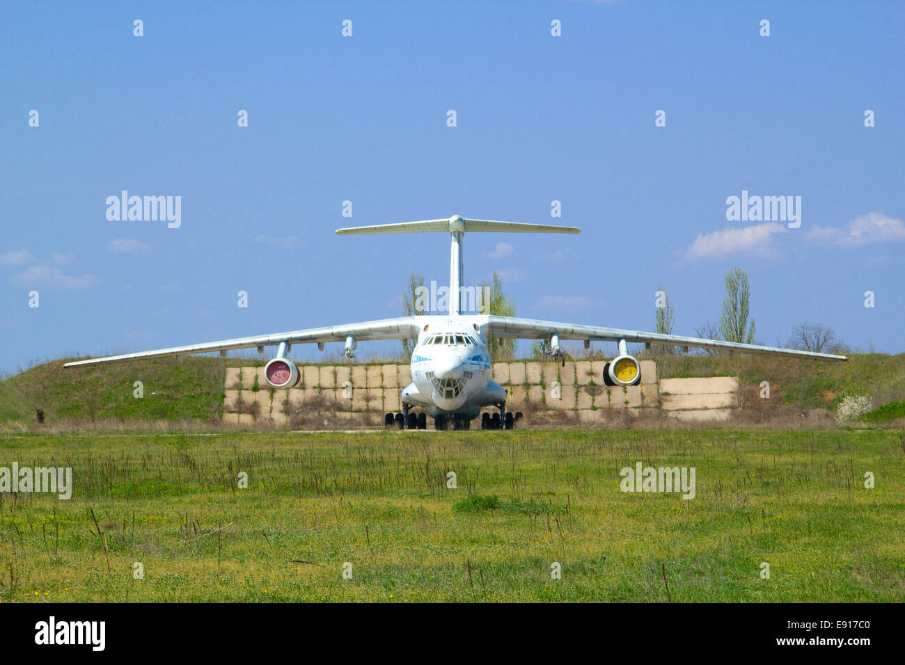 Aeroplane parking airplane parking hi-res stock photography and images ...