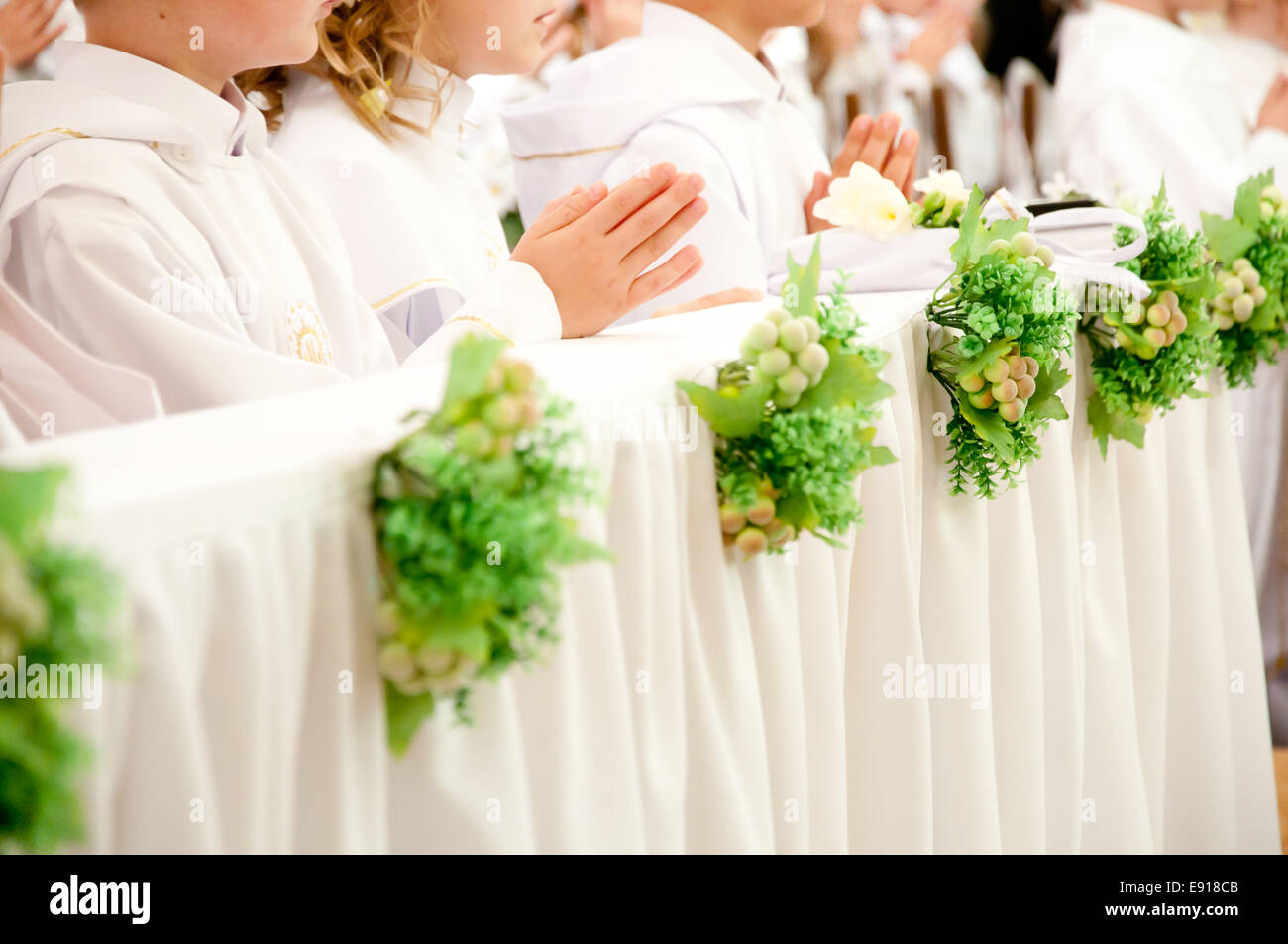 Children first holy communion catholic hi-res stock photography and ...