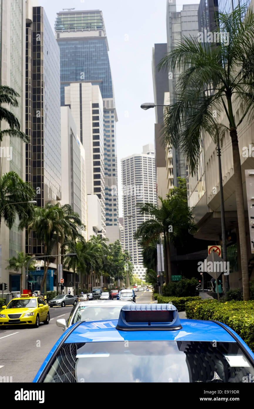 Singapore taxi hi-res stock photography and images - Alamy