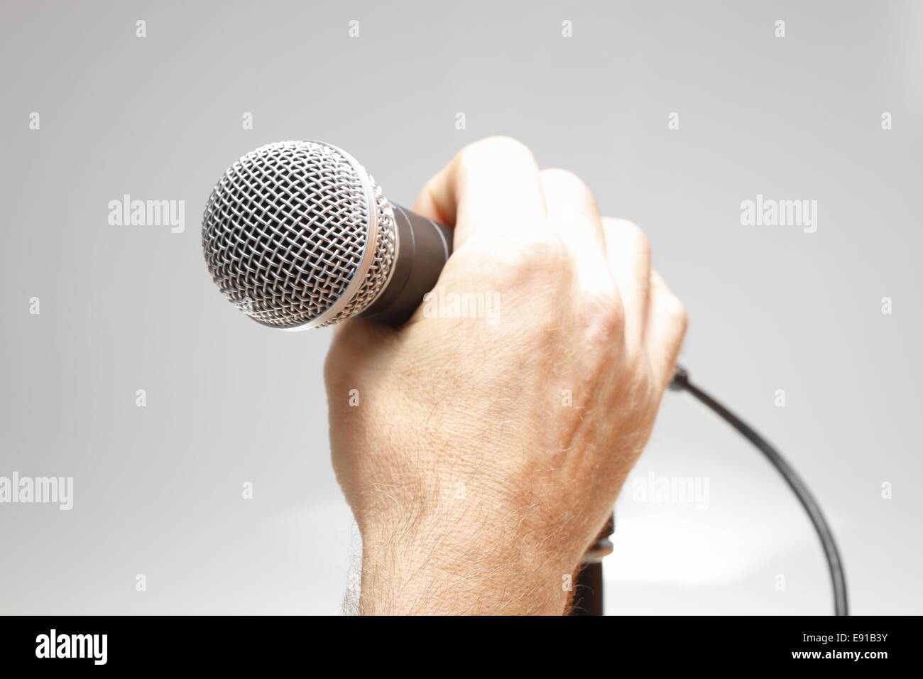 Microphone grip hi-res stock photography and images - Alamy