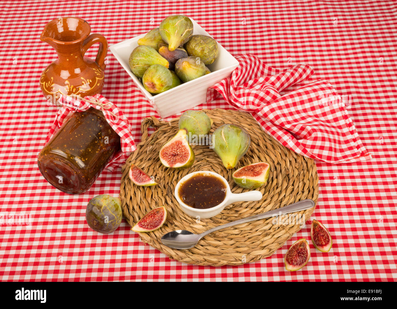 Freshly picked figs and a homemade preserve Stock Photo - Alamy