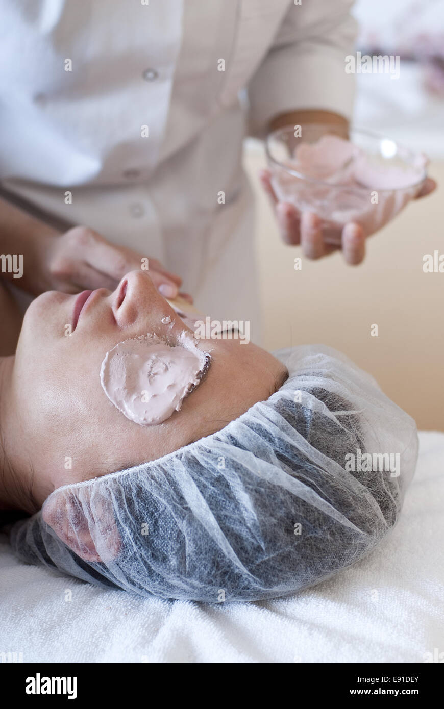 Facial masque hi-res stock photography and images - Alamy