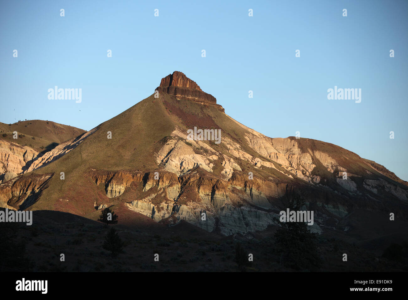 Sheep Rock Unit John Day Fossil Beds Stock Photo - Alamy