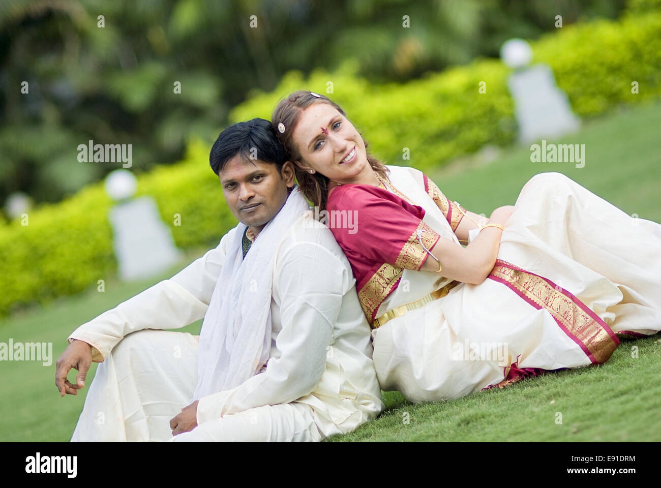 Indian bride groom attire hi-res stock photography and images - Alamy
