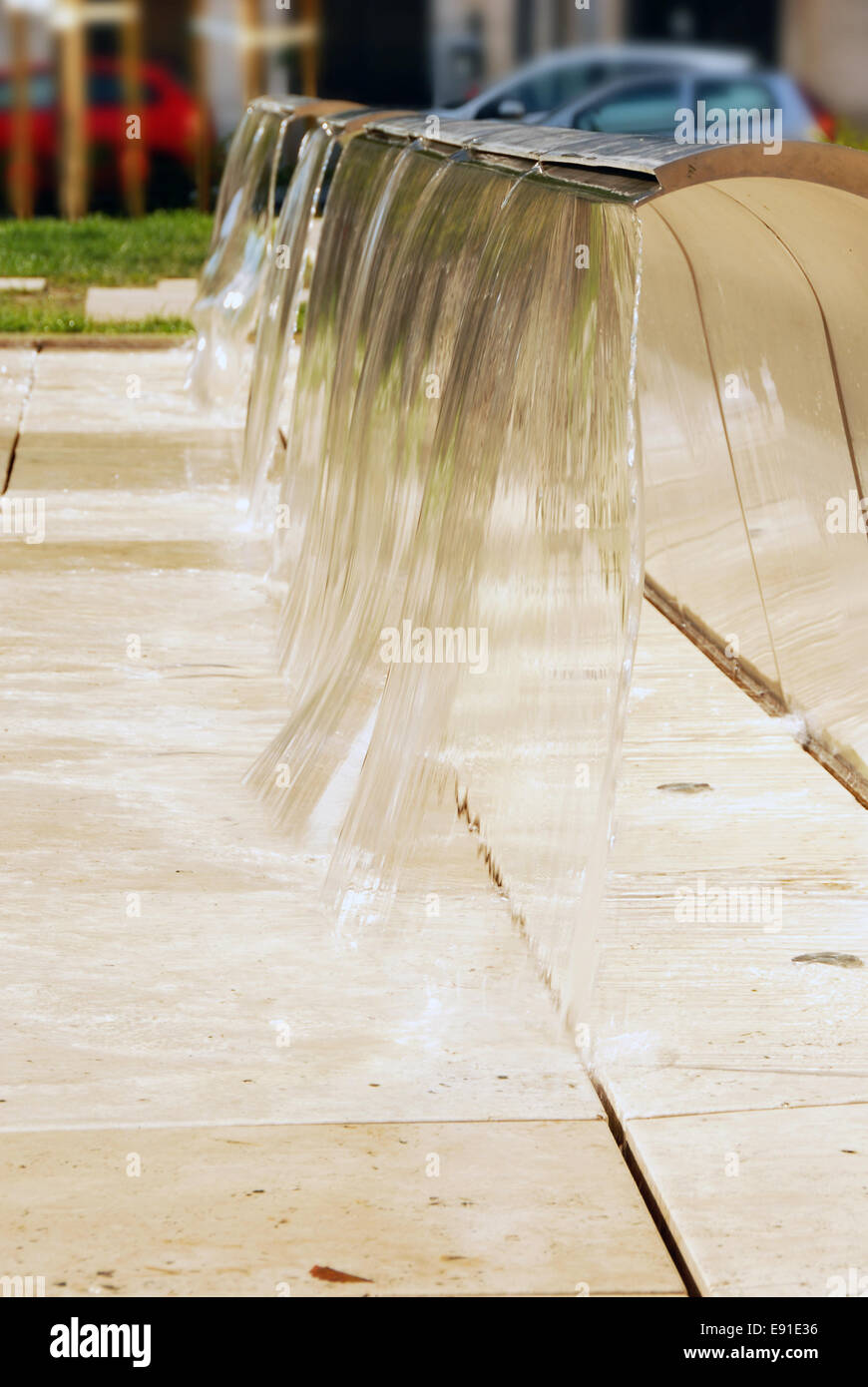 Budapest water spray hi-res stock photography and images - Alamy