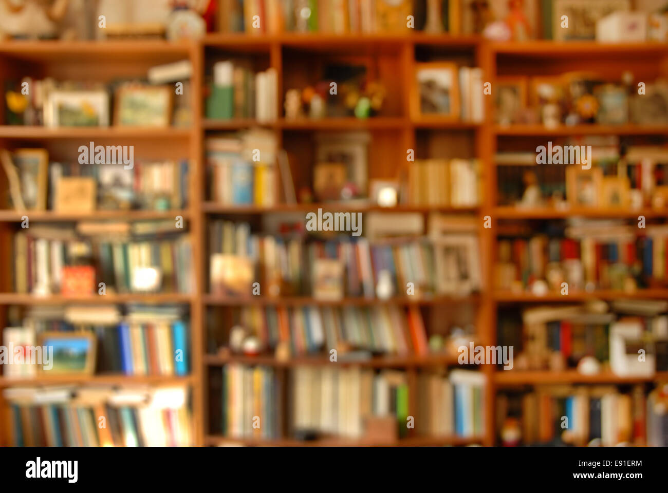 Shelves stacks row rows hi-res stock photography and images - Alamy