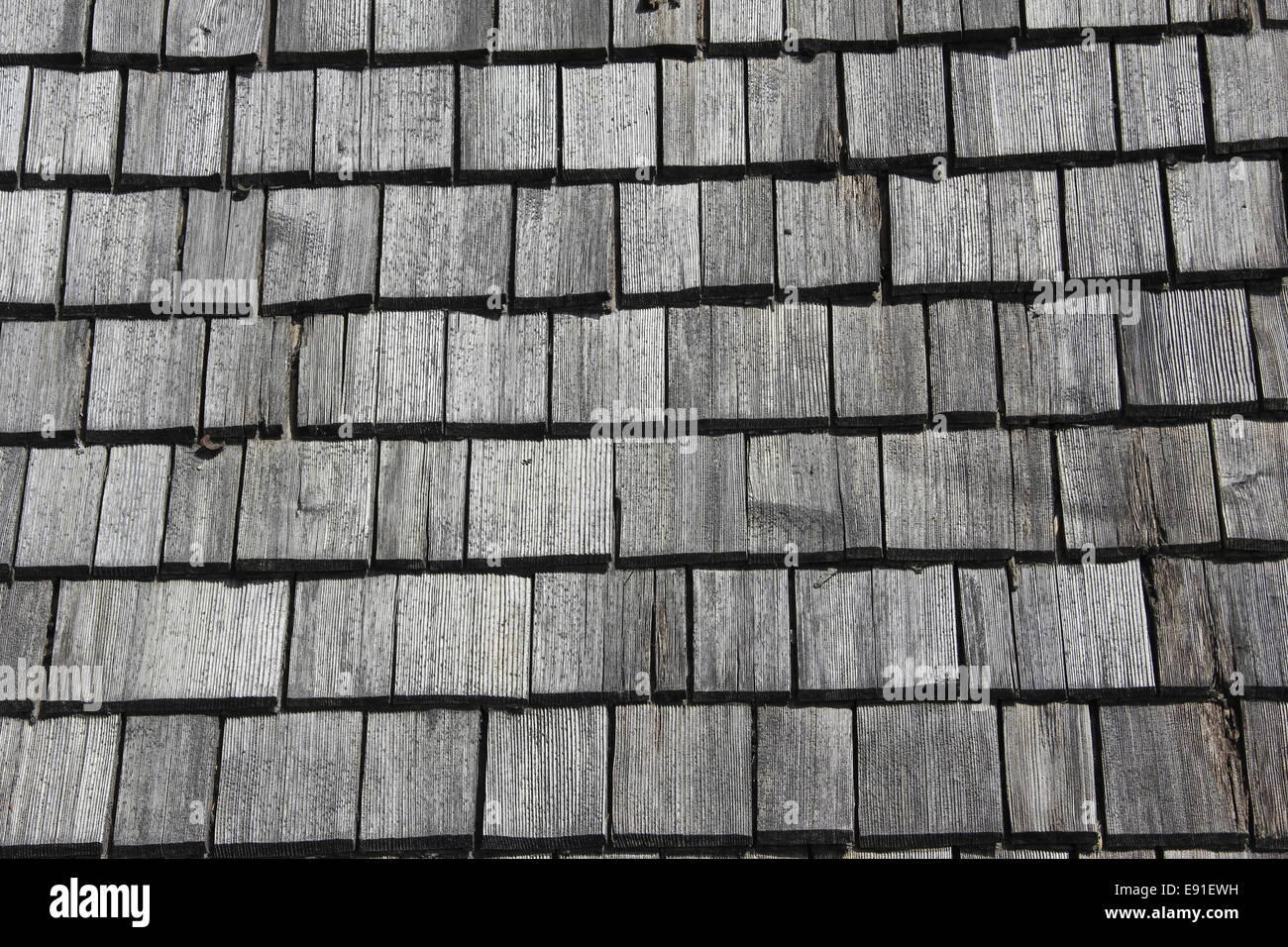 Shingle roof hi-res stock photography and images - Alamy