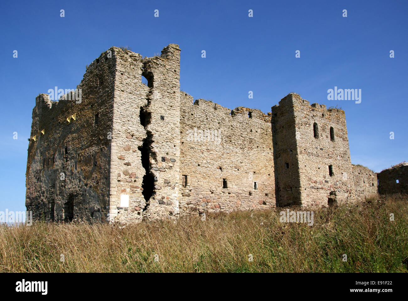 Ruins of a castle Stock Photo - Alamy