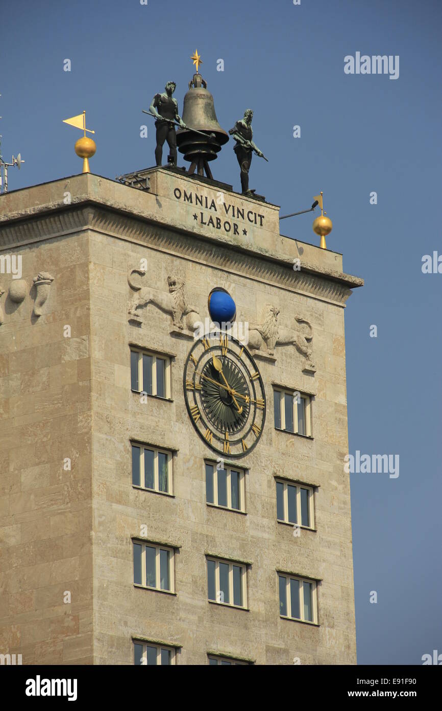 Kroch building hi-res stock photography and images - Alamy