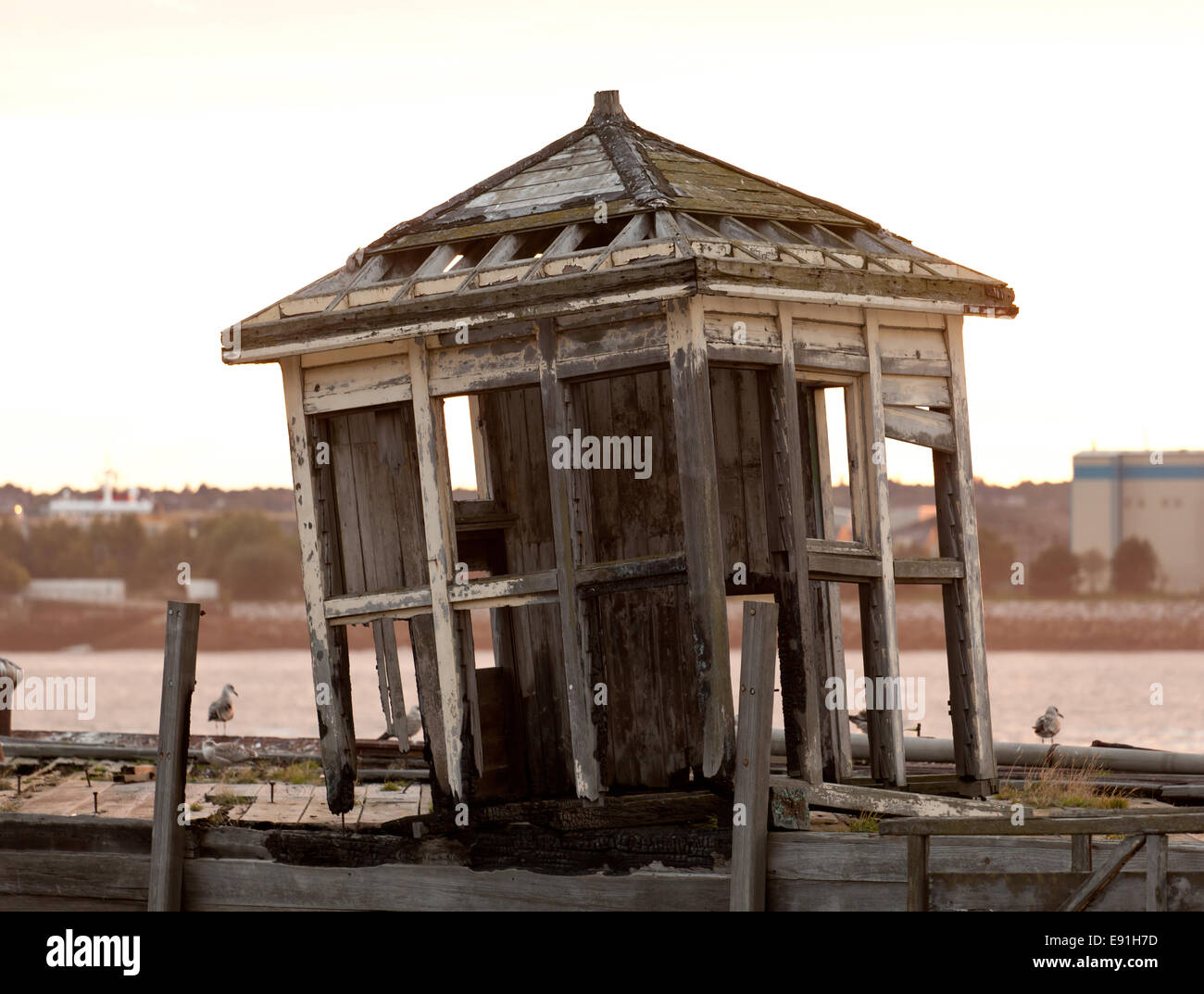 Old abandoned shack by Mersey Stock Photo - Alamy