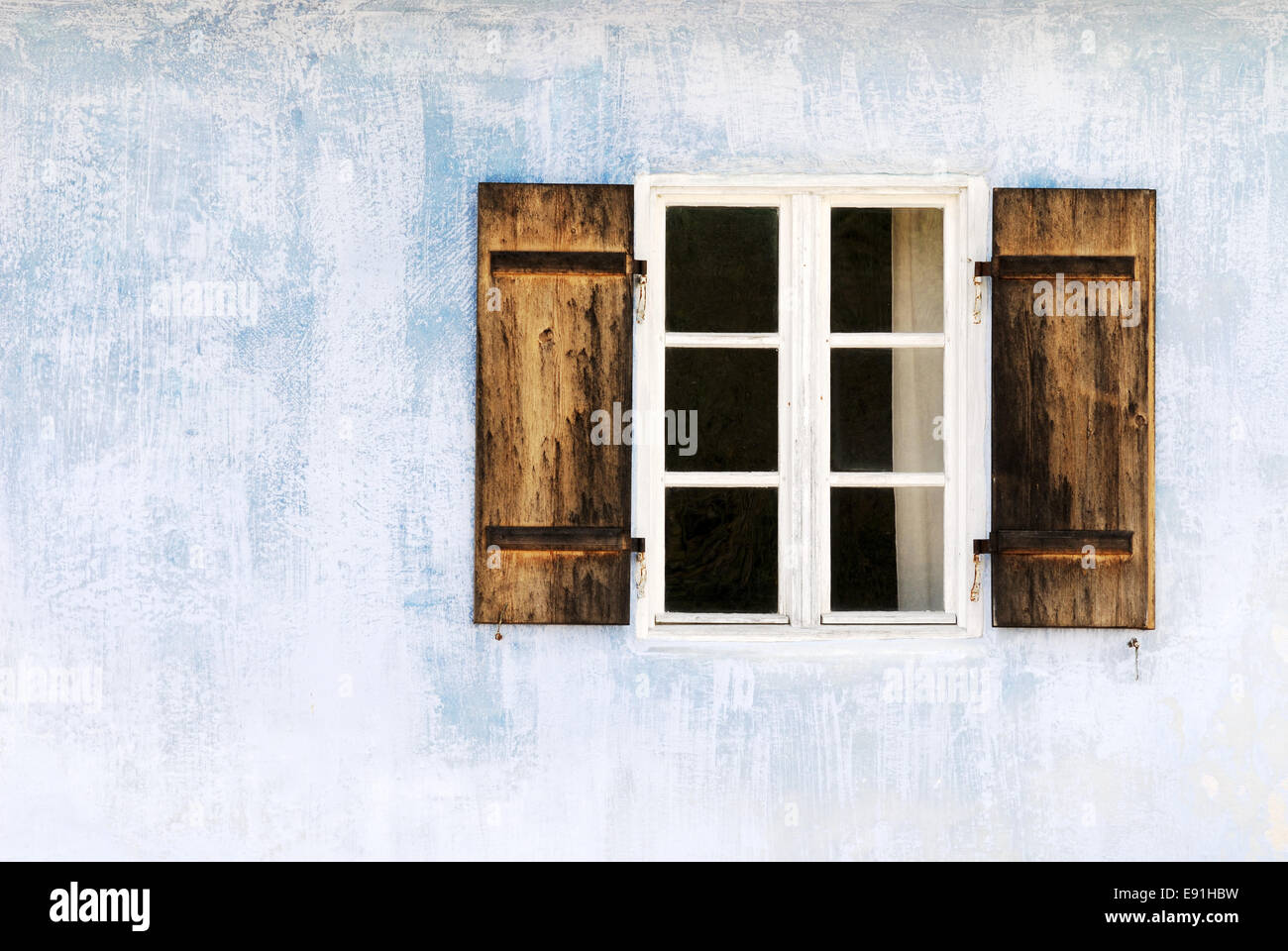 Blue painted window frame hi-res stock photography and images - Alamy